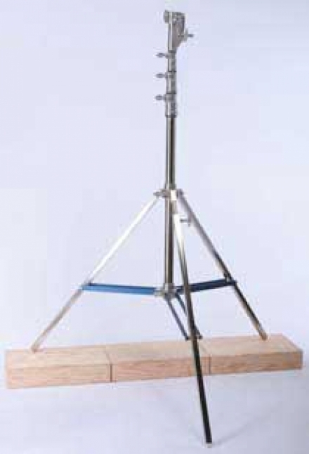 Grip Stands, American C-Stand Rentals - San Diego Film Equipment